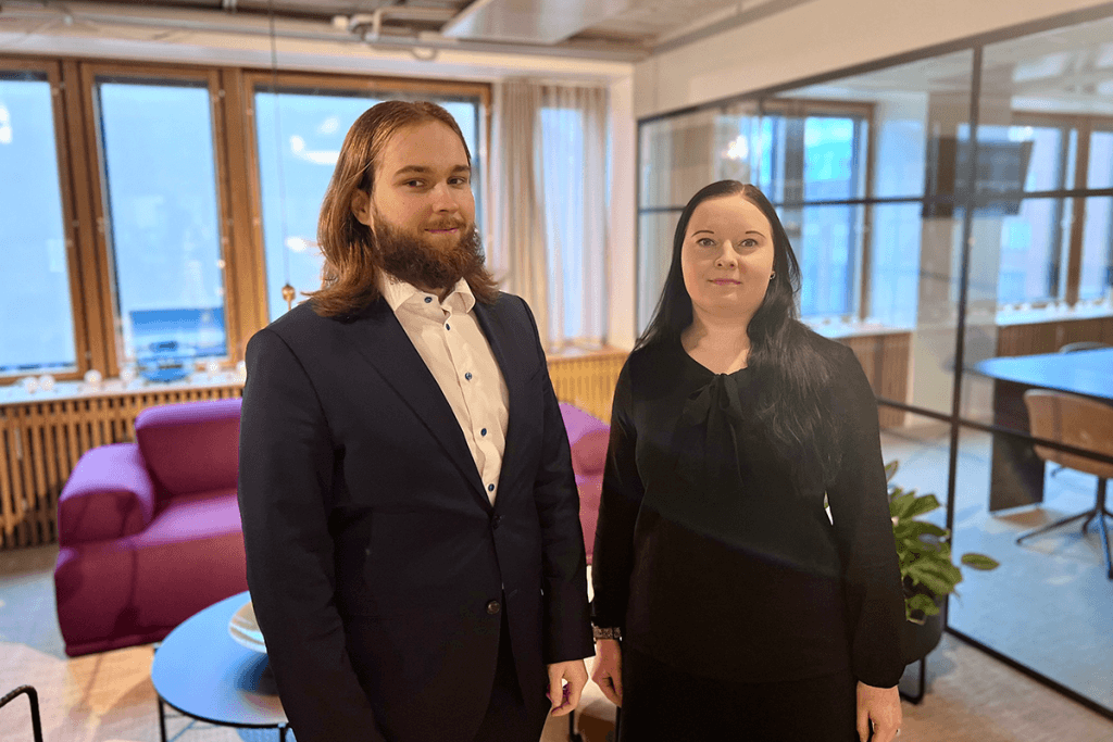 Juristi Sanna Rantala ja ekonomisti Tom-Henrik Sirviö aloittivat STTK ...